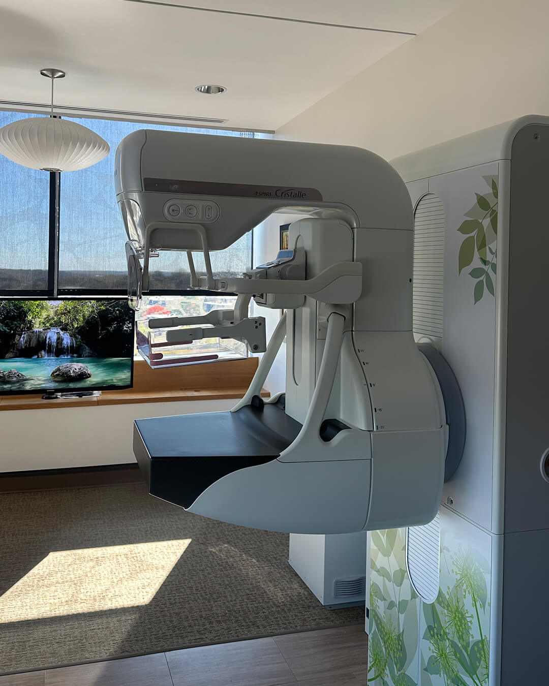 New Mammography Machine Boosts Patient Convenience - Think Whole Person ...